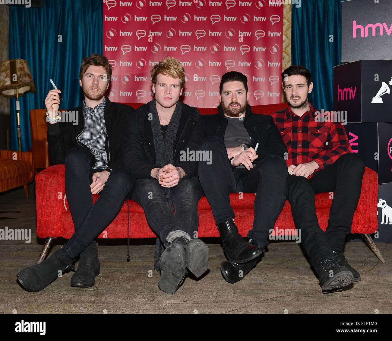 Kodaline performs an exclusive acoustic gig at HMV for 400 fans who ...