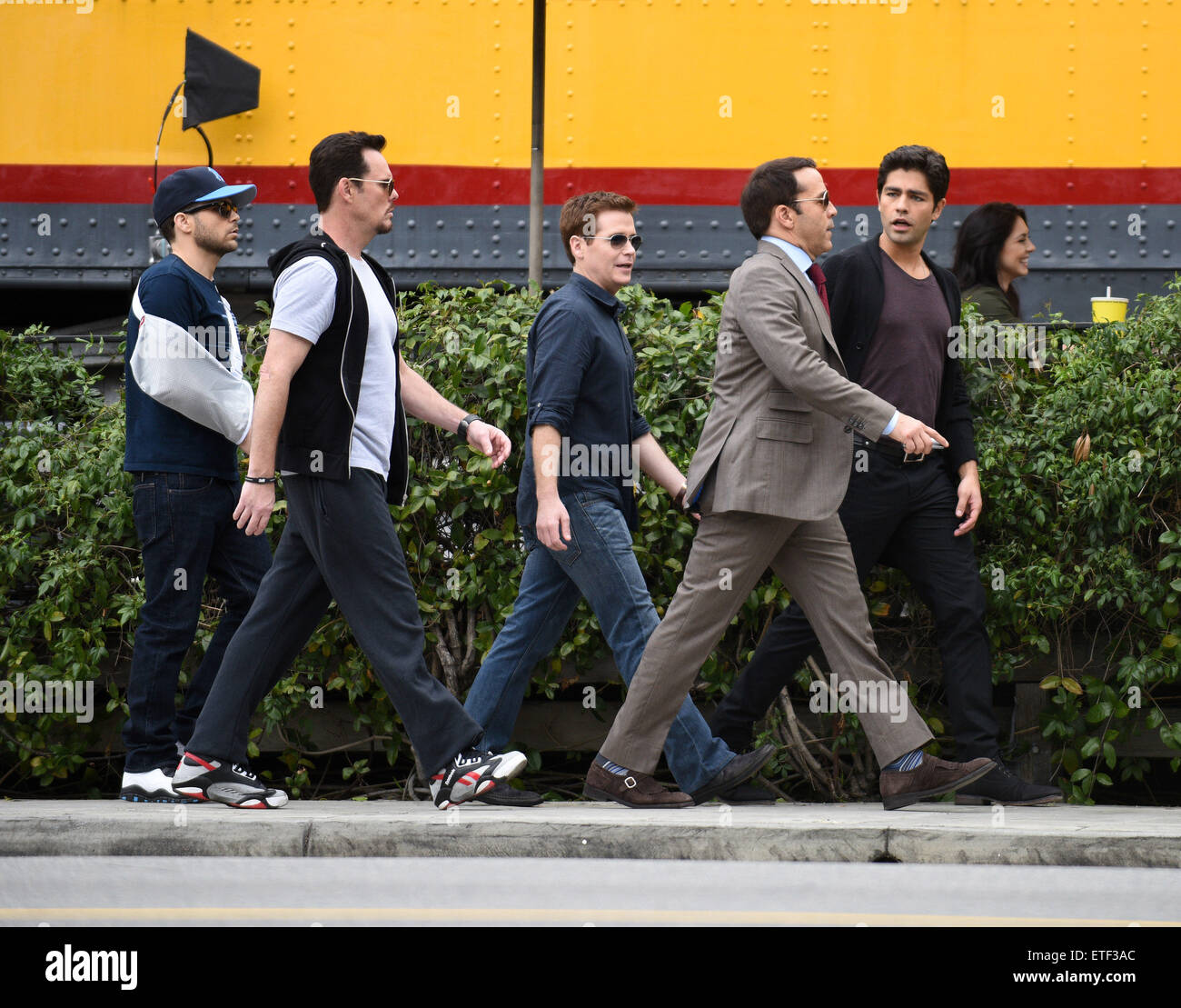 The 'Entourage' cast film an ending scene in Los Angeles for their ...