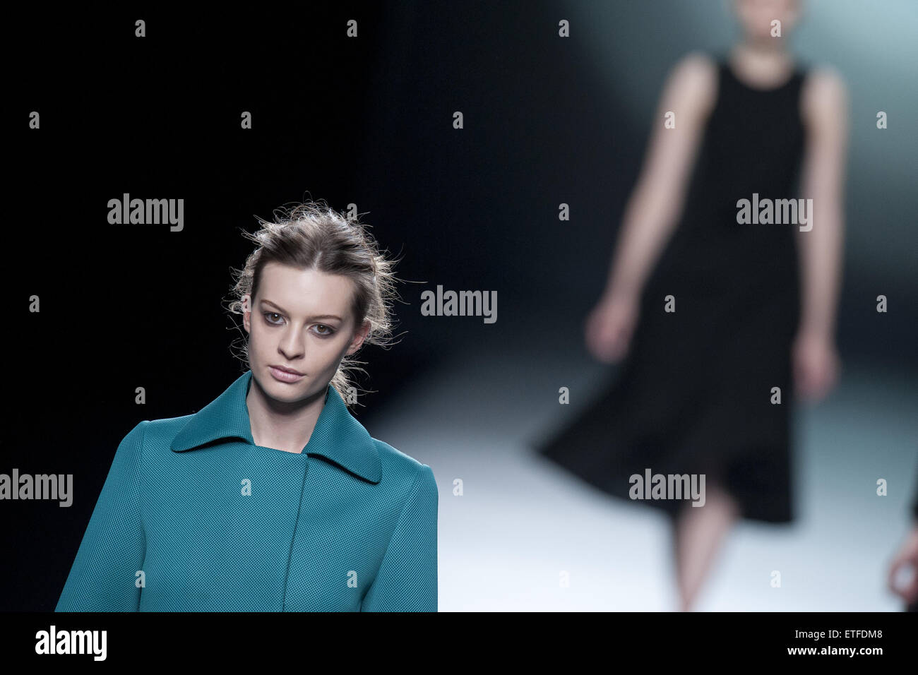 Madrid Fashion Week Fall/Winter 2015/16 - Amaya Arzuaga - Catwalk ...