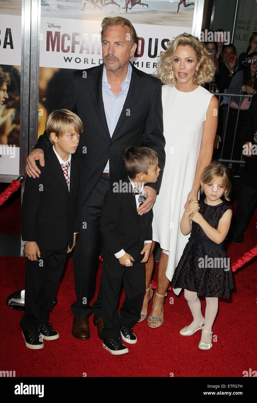 Grace avery costner hi-res stock photography and images - Alamy