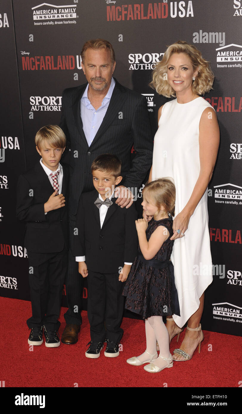 Grace avery costner hi-res stock photography and images - Alamy