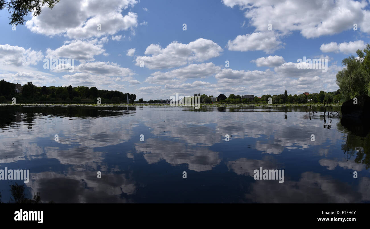 Potsdam, Germany. 09th June, 2015. Clouds are reflected by the Tiefer ...