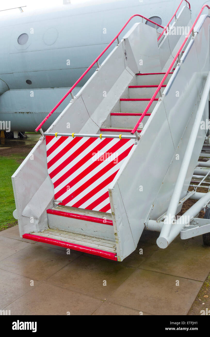 Aircraft steps hi-res stock photography and images - Alamy