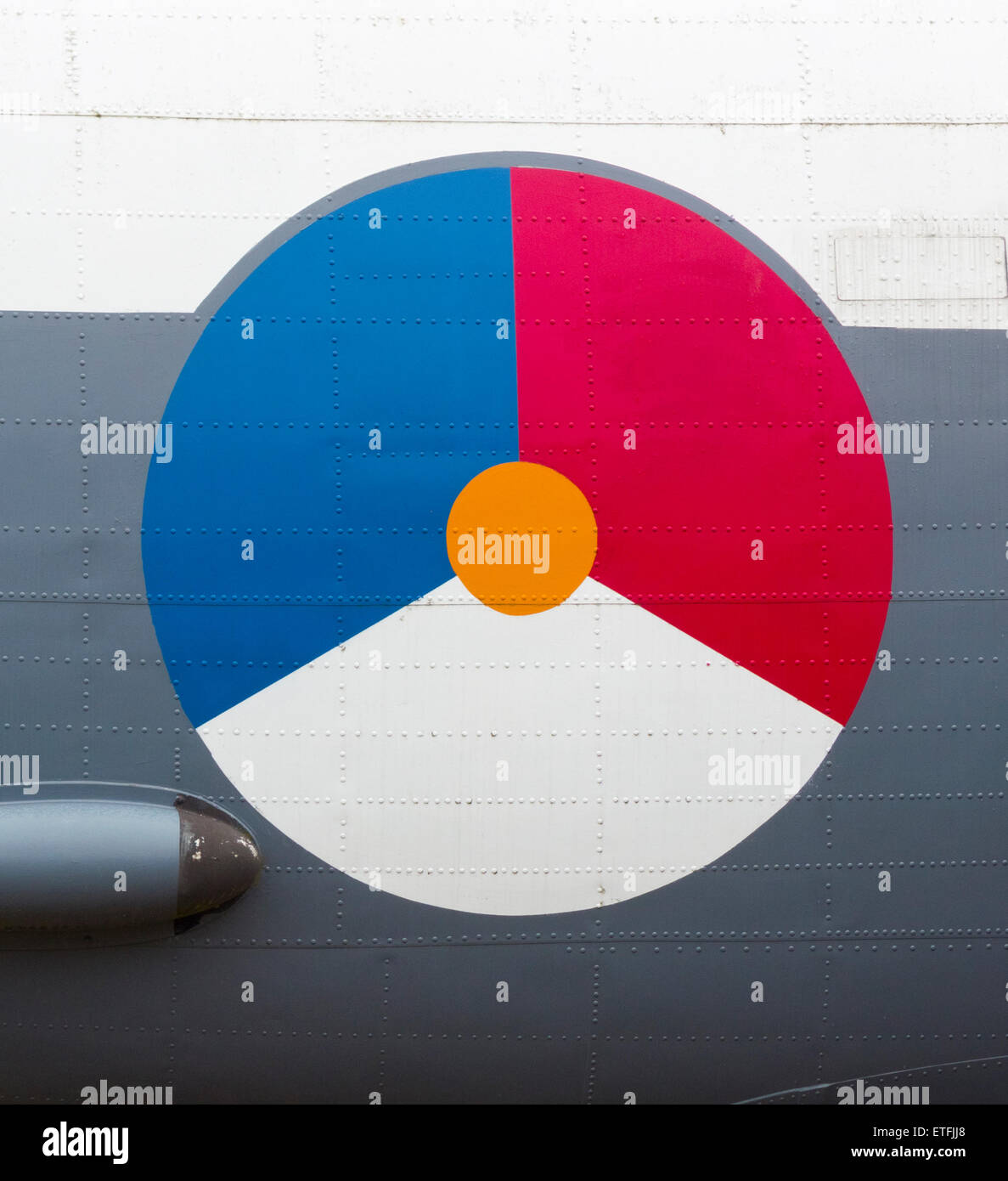 Blue white and red roundels hi-res stock photography and images - Alamy