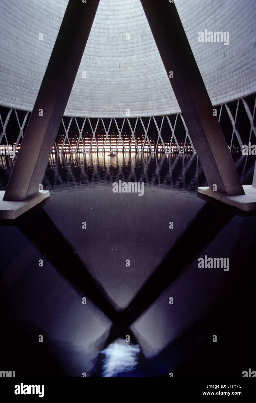 Limerick nuclear power plant High Resolution Stock Photography and ...