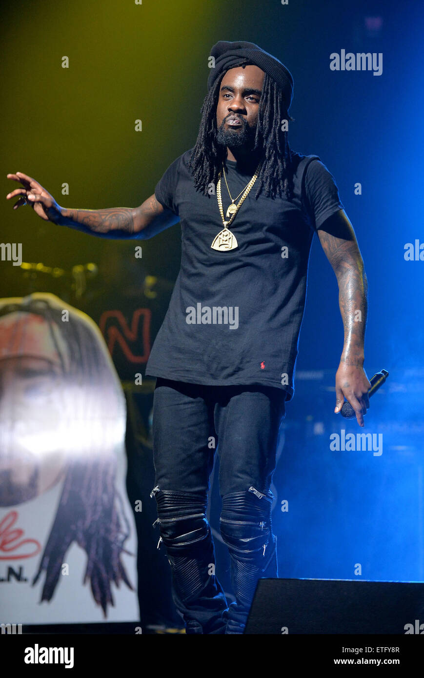 Wale rapper hi-res stock photography and images - Alamy