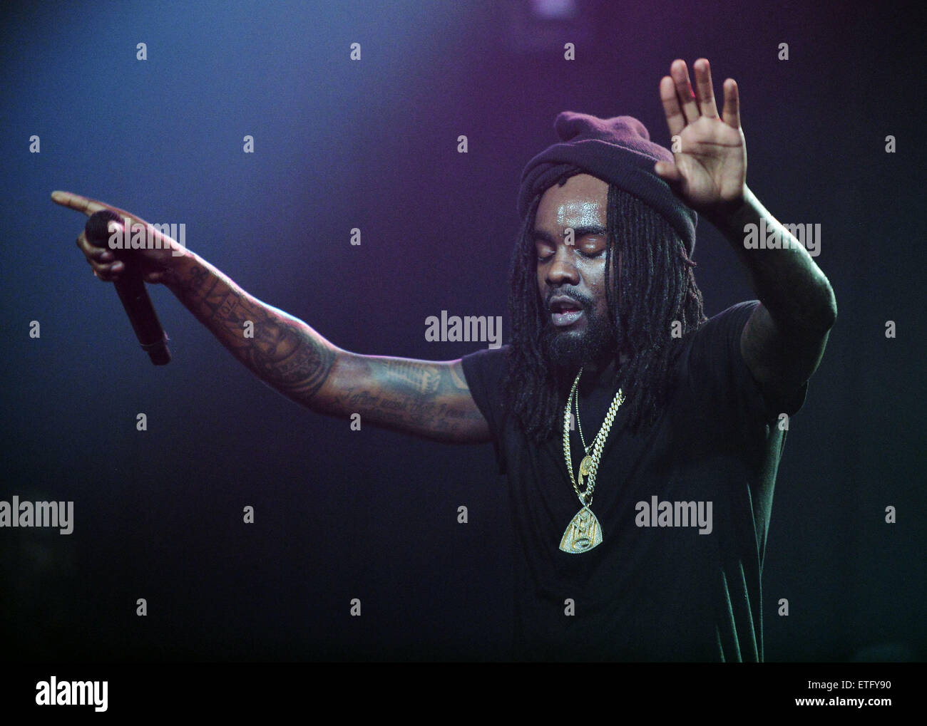 Wale performing at the 'SIMPLE Mobile Simply Nothing Tour' Featuring ...