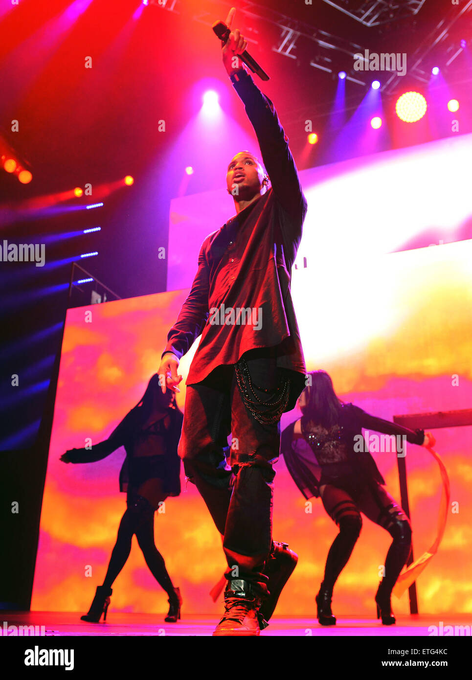 'Between The Sheets Tour' at BB&T Center Featuring: Trey Songz Where ...