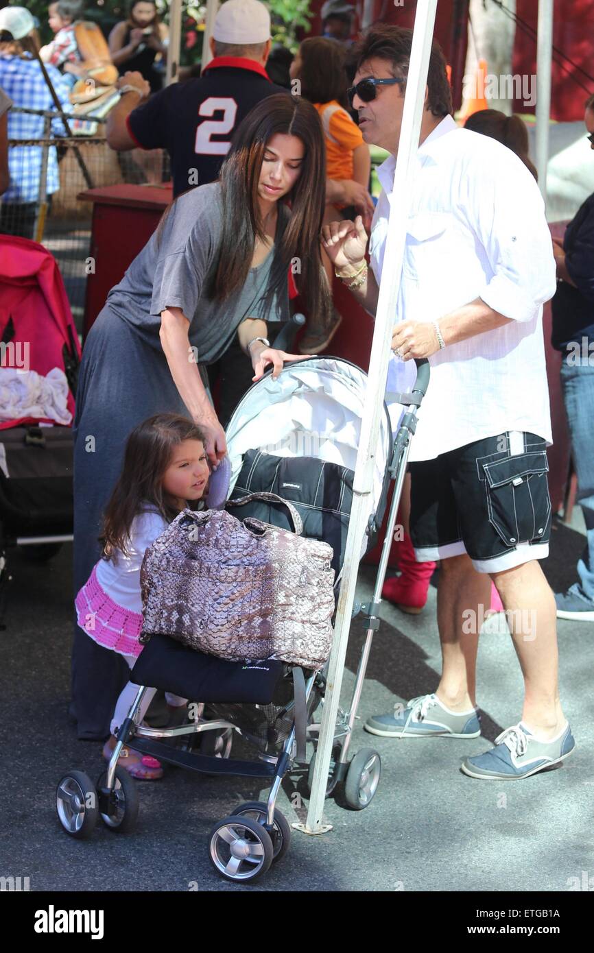 Roselyn Sánchez takes her daughter, Sebella Rose to the Farmers Market ...