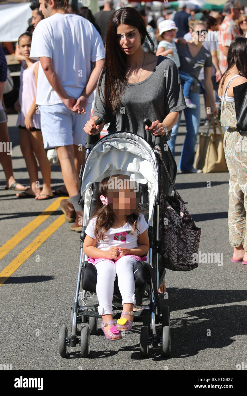 Roselyn Sánchez takes her daughter, Sebella Rose to the Farmers Market ...
