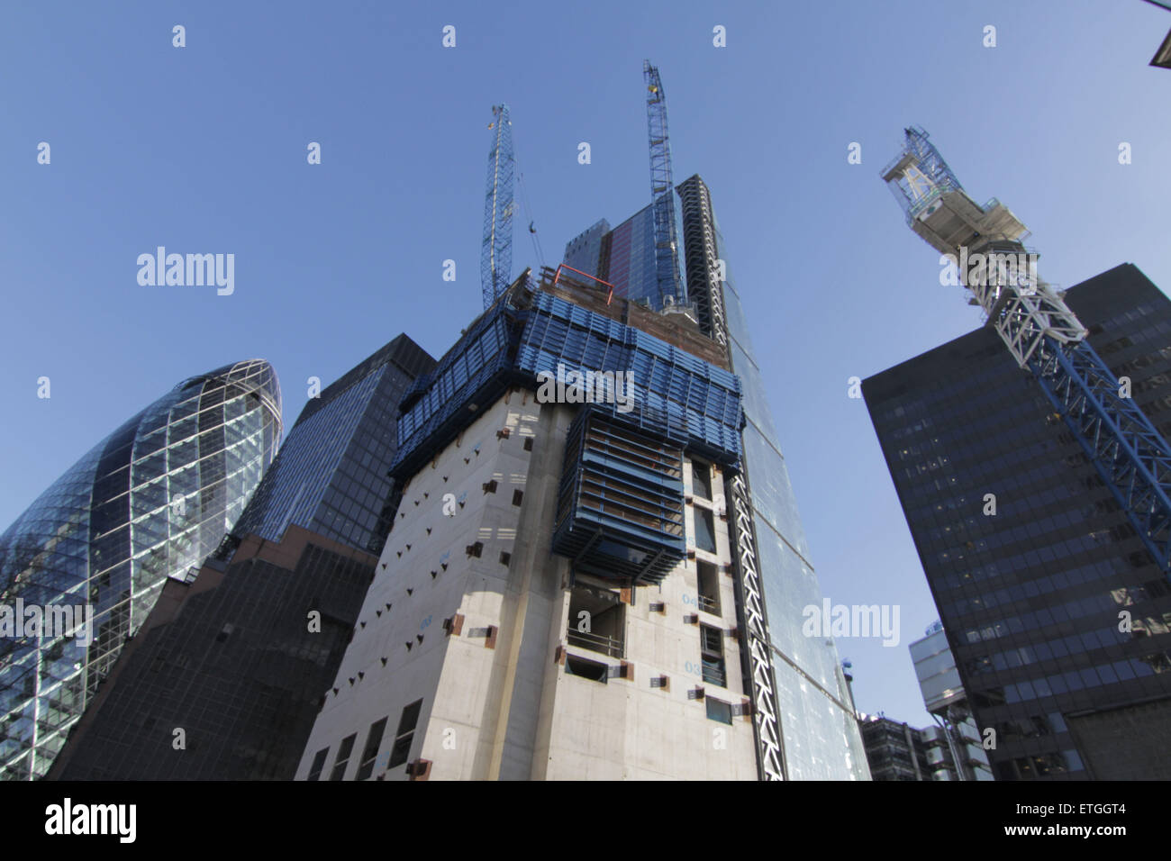 The Pinnacle building in the City of London under construction ...