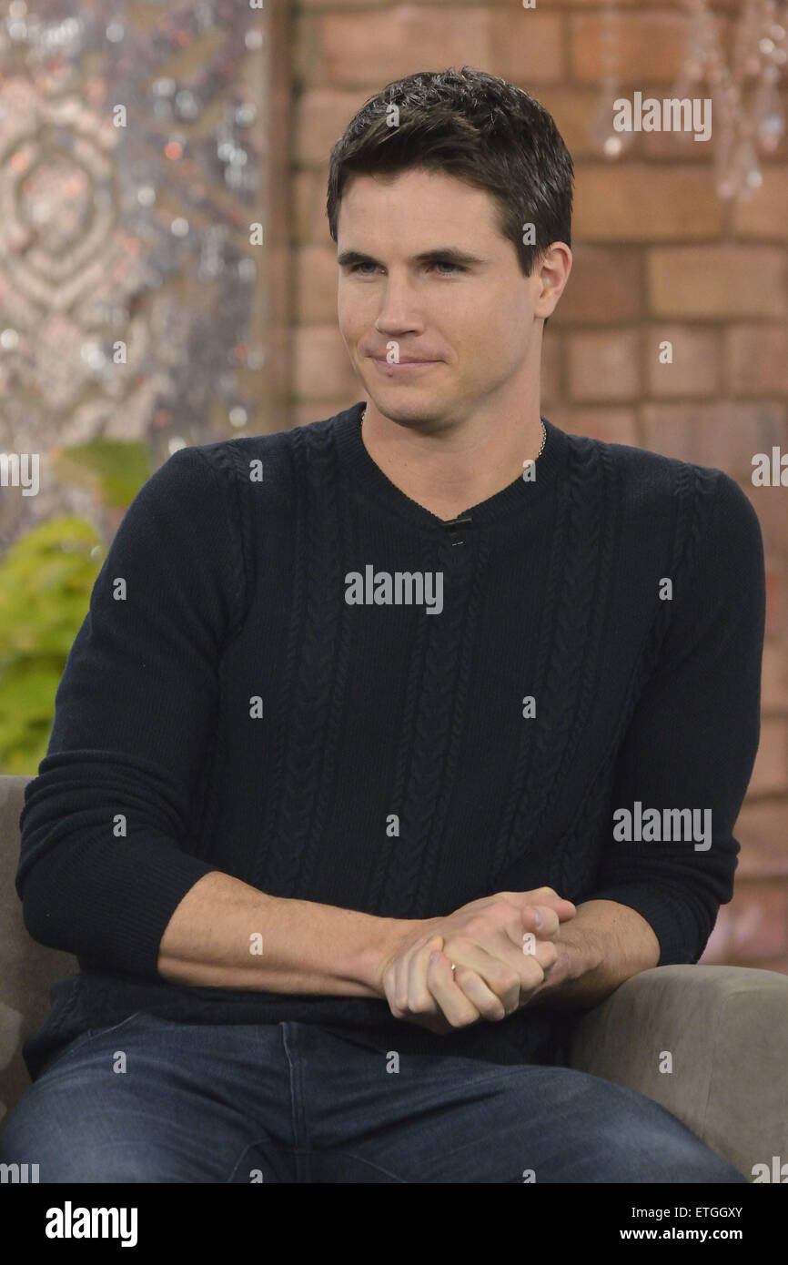 Robbie Amell appears on CTV's The Marilyn Denis Show promoting his ...