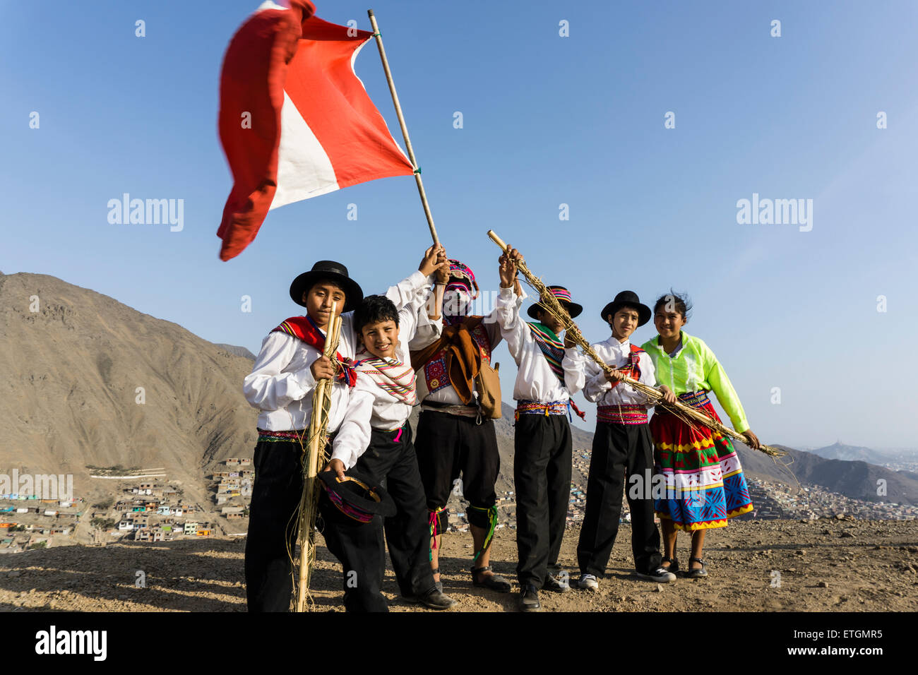 Residents of shanty town La Balanza de Comas. Lima, Peru Stock Photo ...