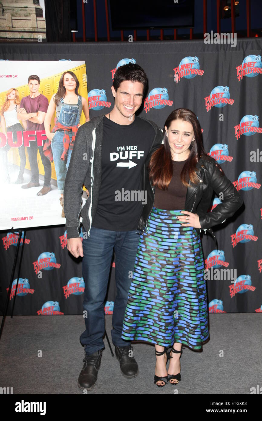 The cast of CBS Films upcoming teen comedy 'The Duff' visit Planet ...
