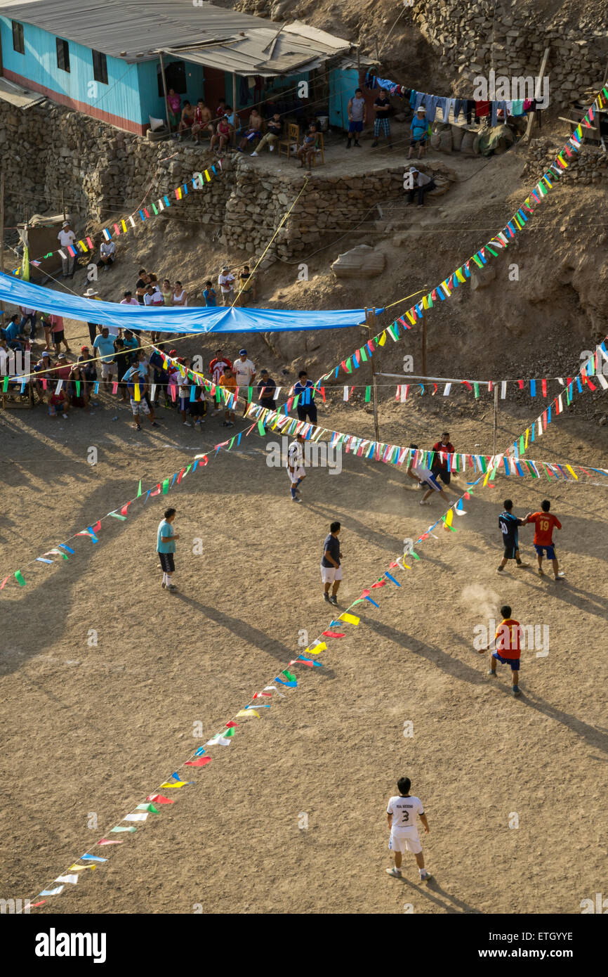 Town in comas district lima hi-res stock photography and images - Alamy