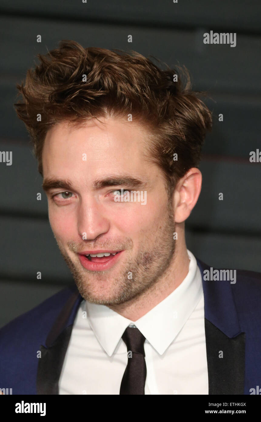 2015 Vanity Fair Oscar Party Hosted By Graydon Carter Featuring: Robert ...