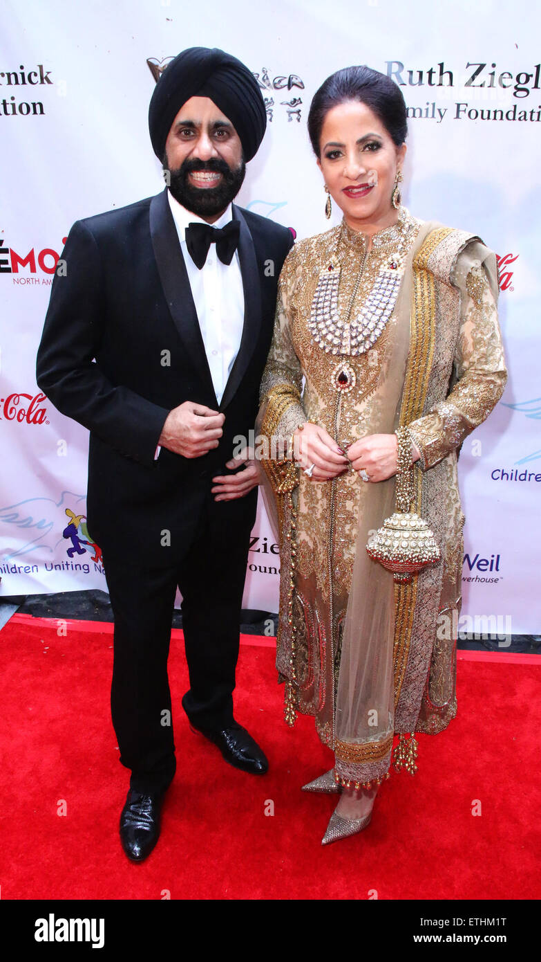 Children Uniting Nations Oscar Viewing Party Featuring: Mr. Mac-Duggal ...