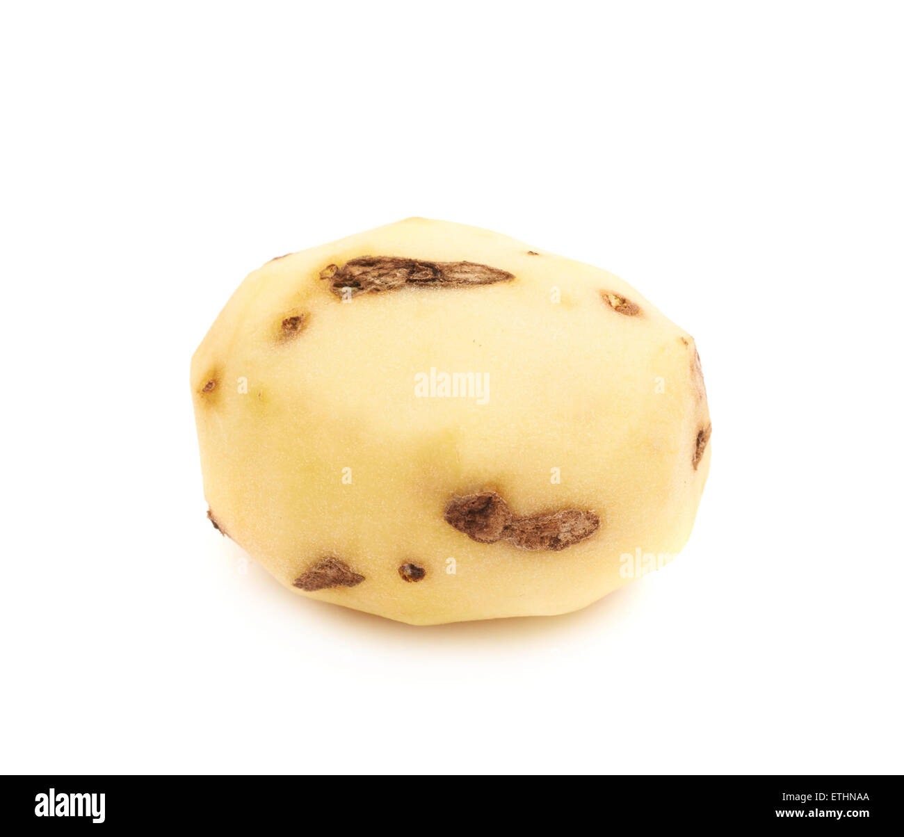 Peeled clean potato isolated Stock Photo - Alamy