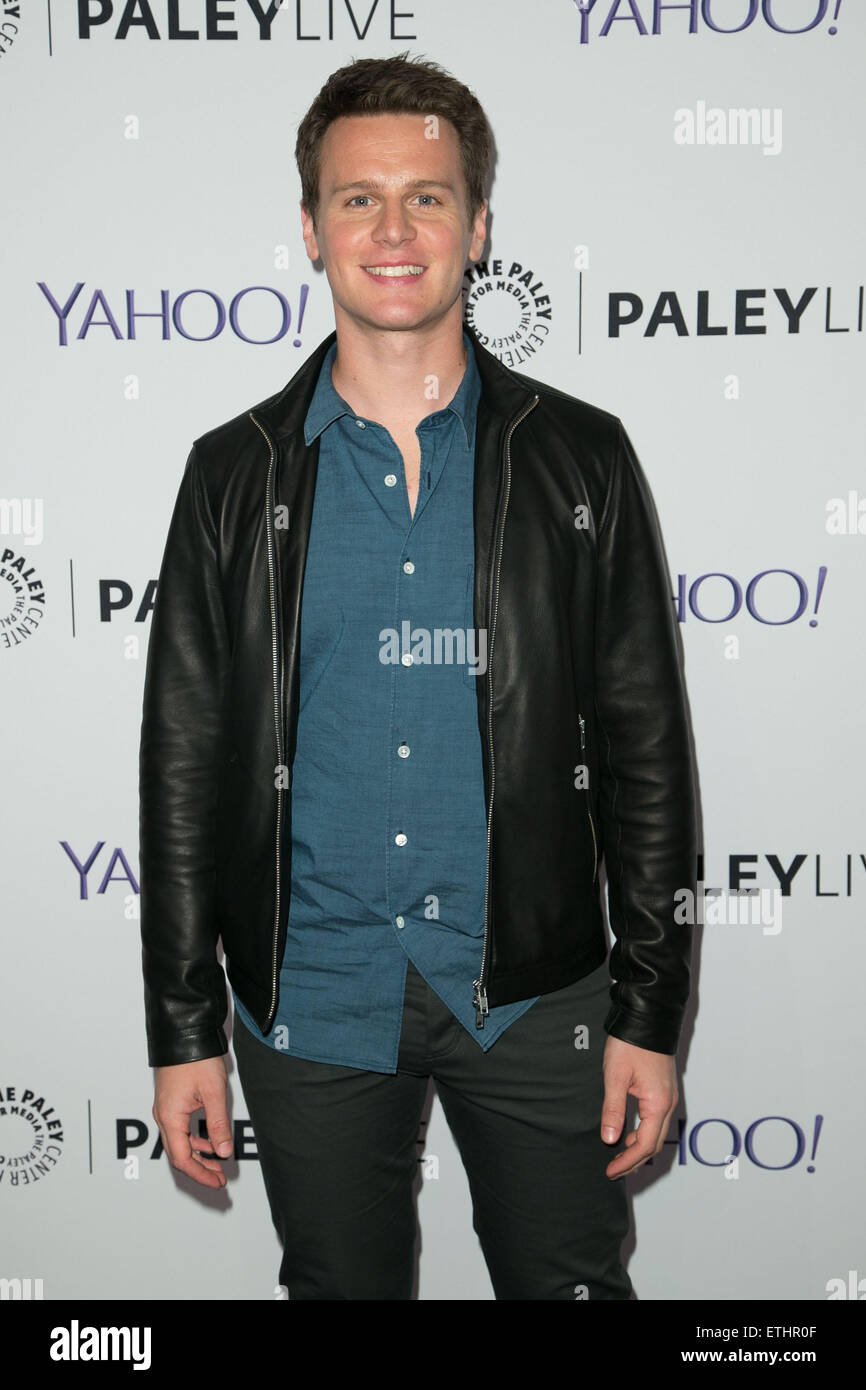 Jonathan groff looking hi-res stock photography and images - Alamy