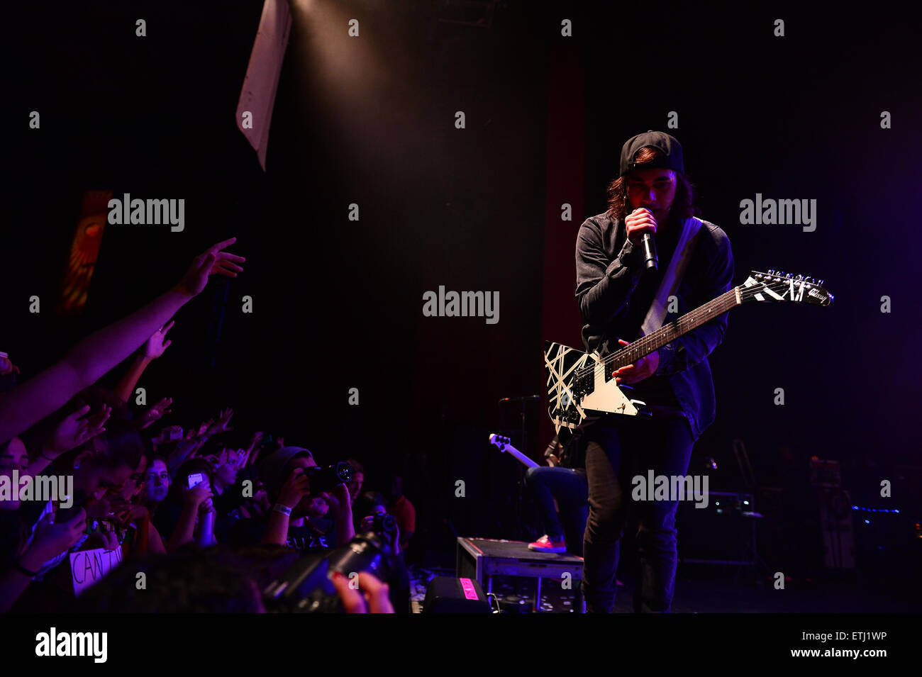 Vic Fuentes Wallpaper