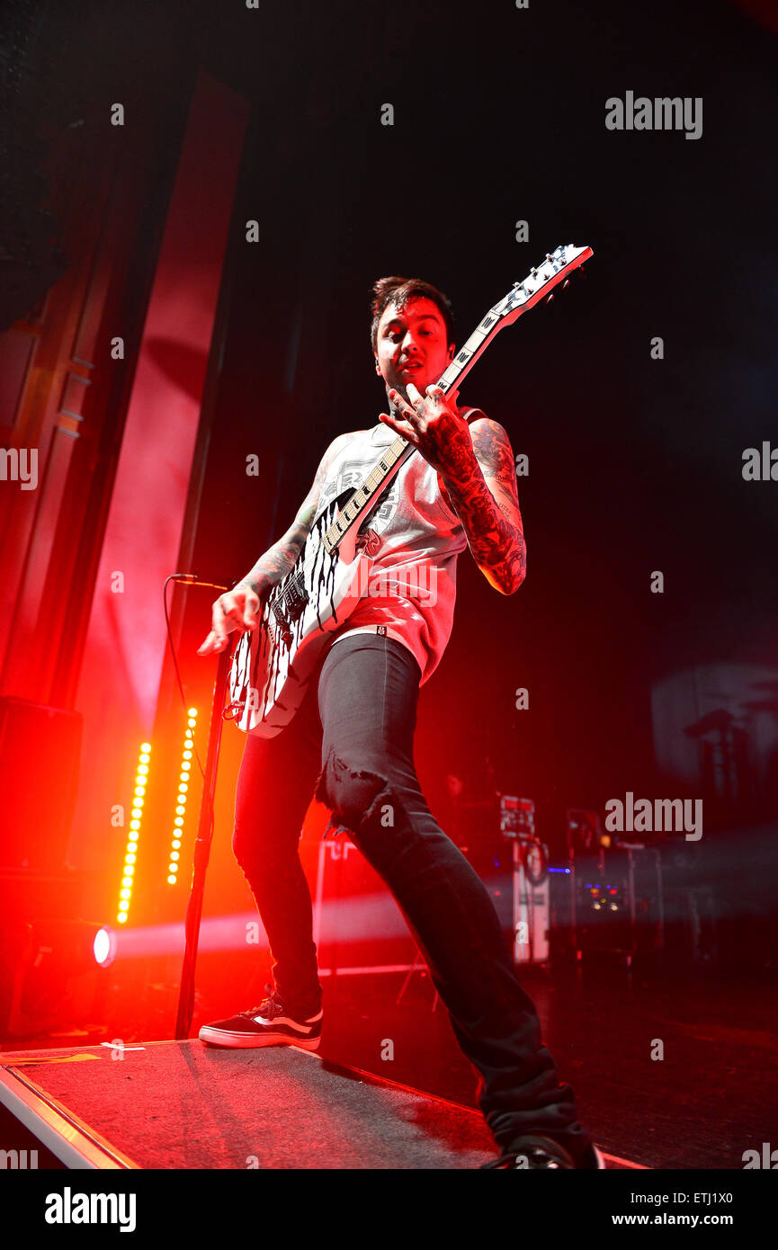 Tony Perry Wallpaper