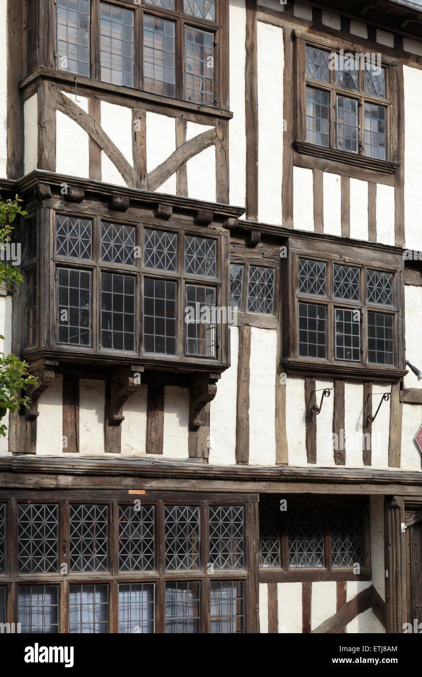 Medieval timber framed house hi-res stock photography and images - Alamy