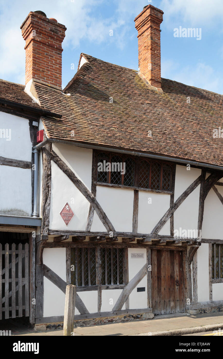 Medieval timber framed house medieval hi-res stock photography and ...