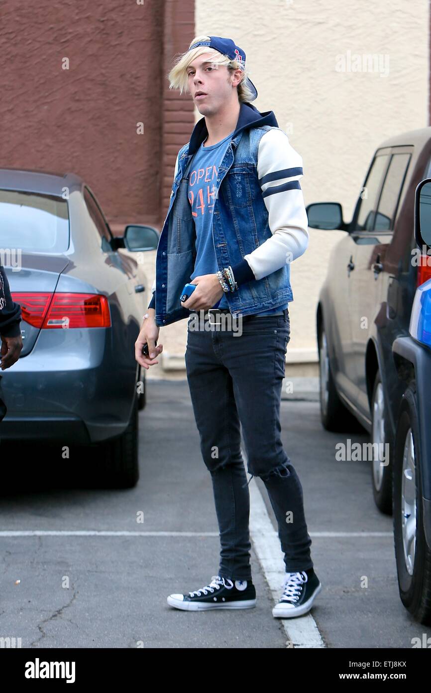 Riker Lynch arrives at dance rehearsal for 'Dancing with the Stars ...