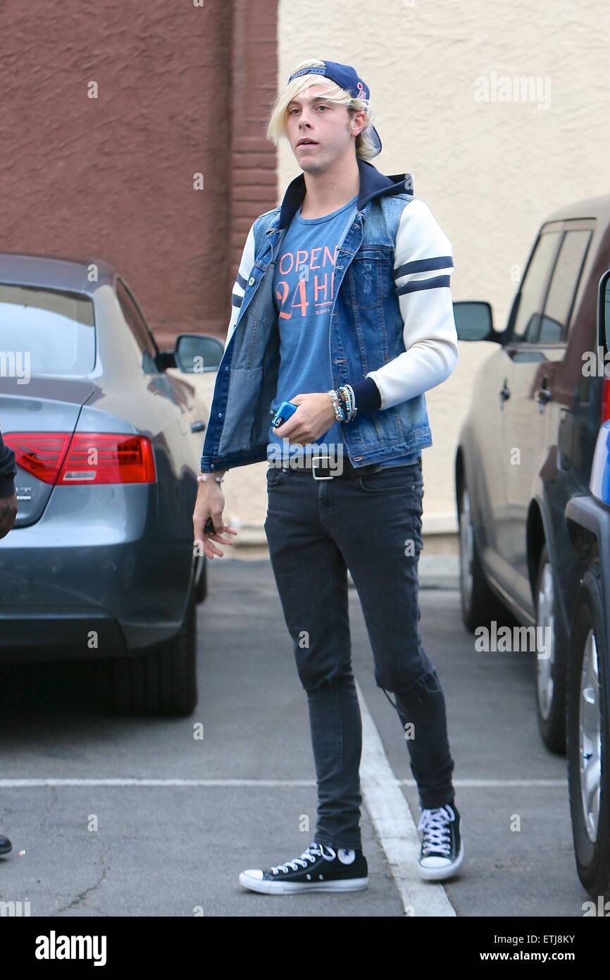 Riker Lynch arrives at dance rehearsal for 'Dancing with the Stars ...