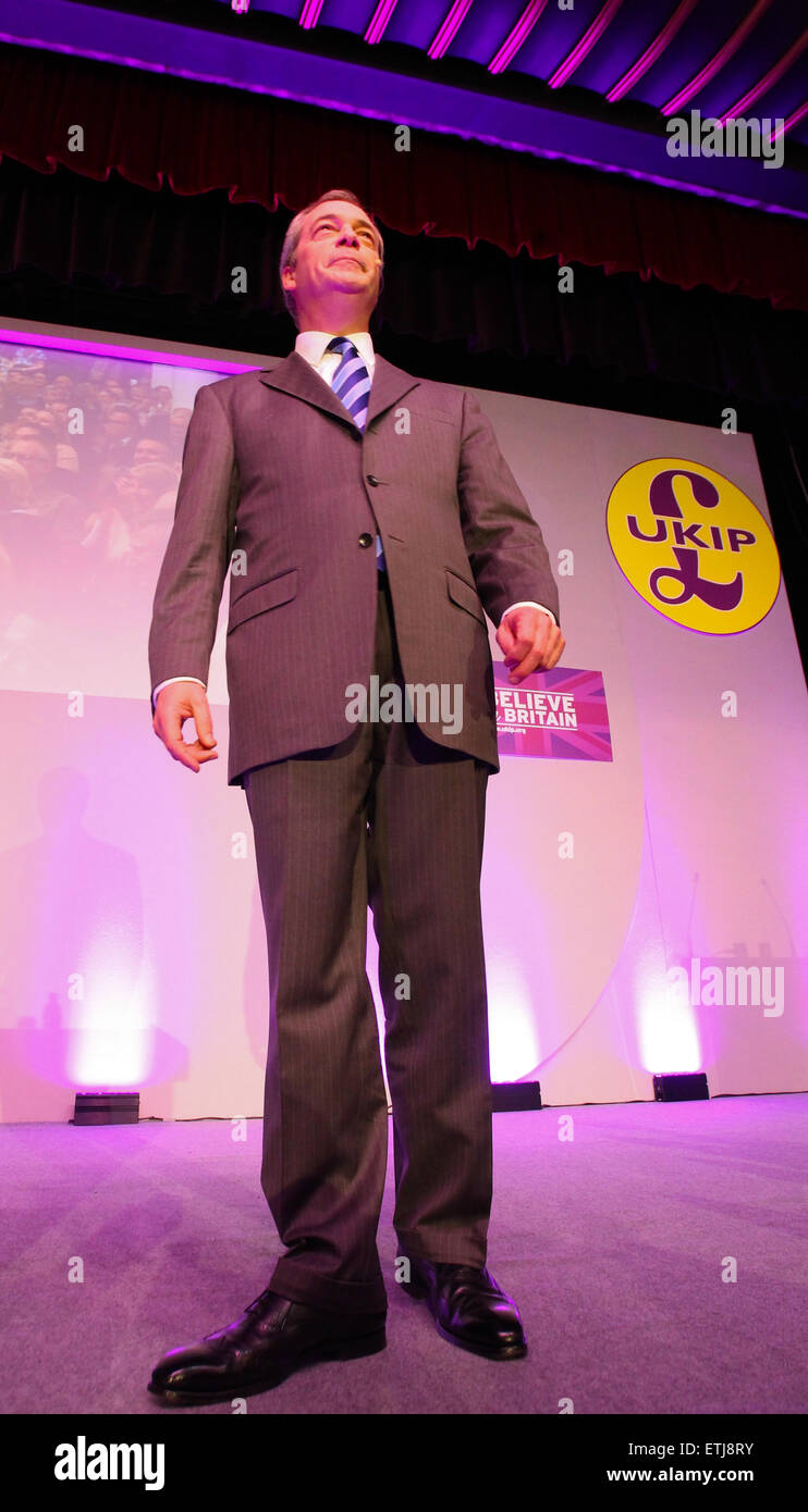 Nigel Farage MEP, leader of UKIP, addresses delegates at the UKIP ...
