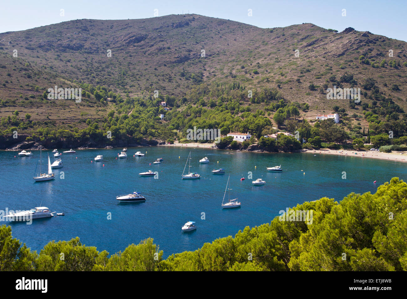 Cala Montjoi (Montjoi beach). Roses Stock Photo - Alamy