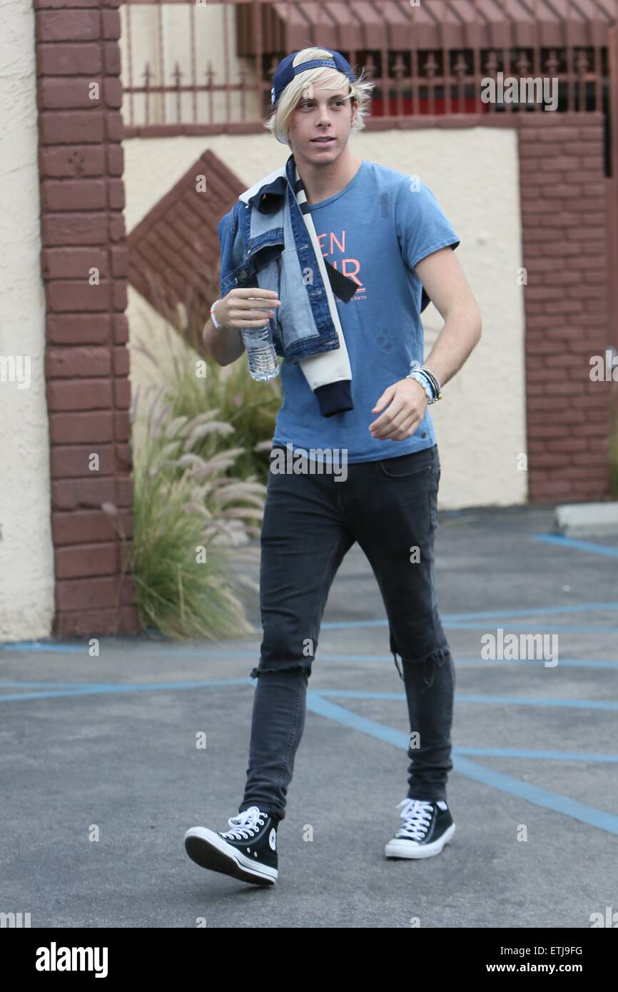 Riker Lynch arrives at dance rehearsal for 'Dancing with the Stars ...