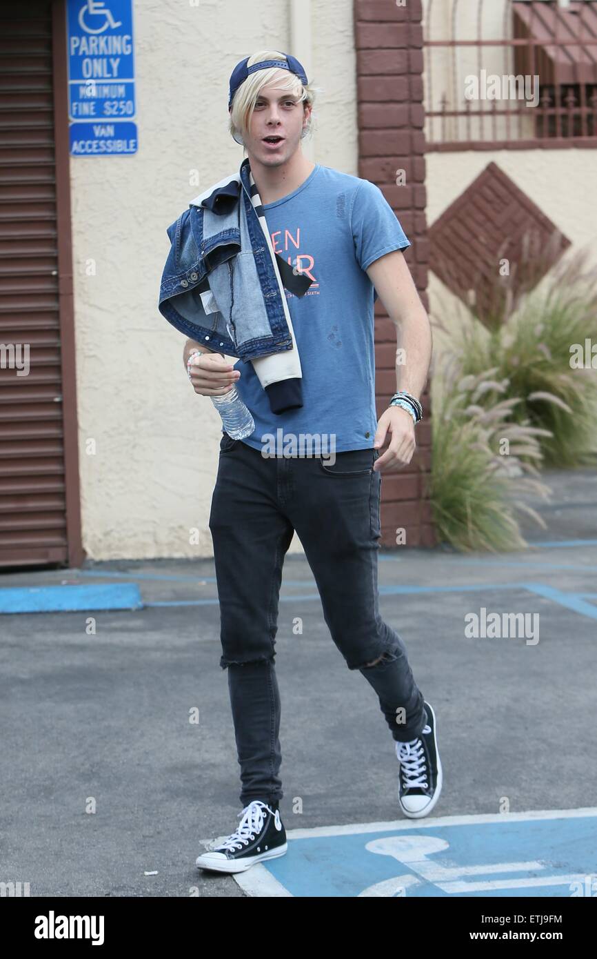 Riker Lynch arrives at dance rehearsal for 'Dancing with the Stars ...