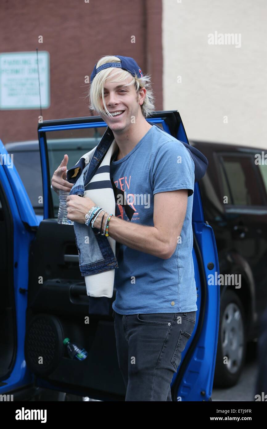 Riker Lynch arrives at dance rehearsal for 'Dancing with the Stars ...