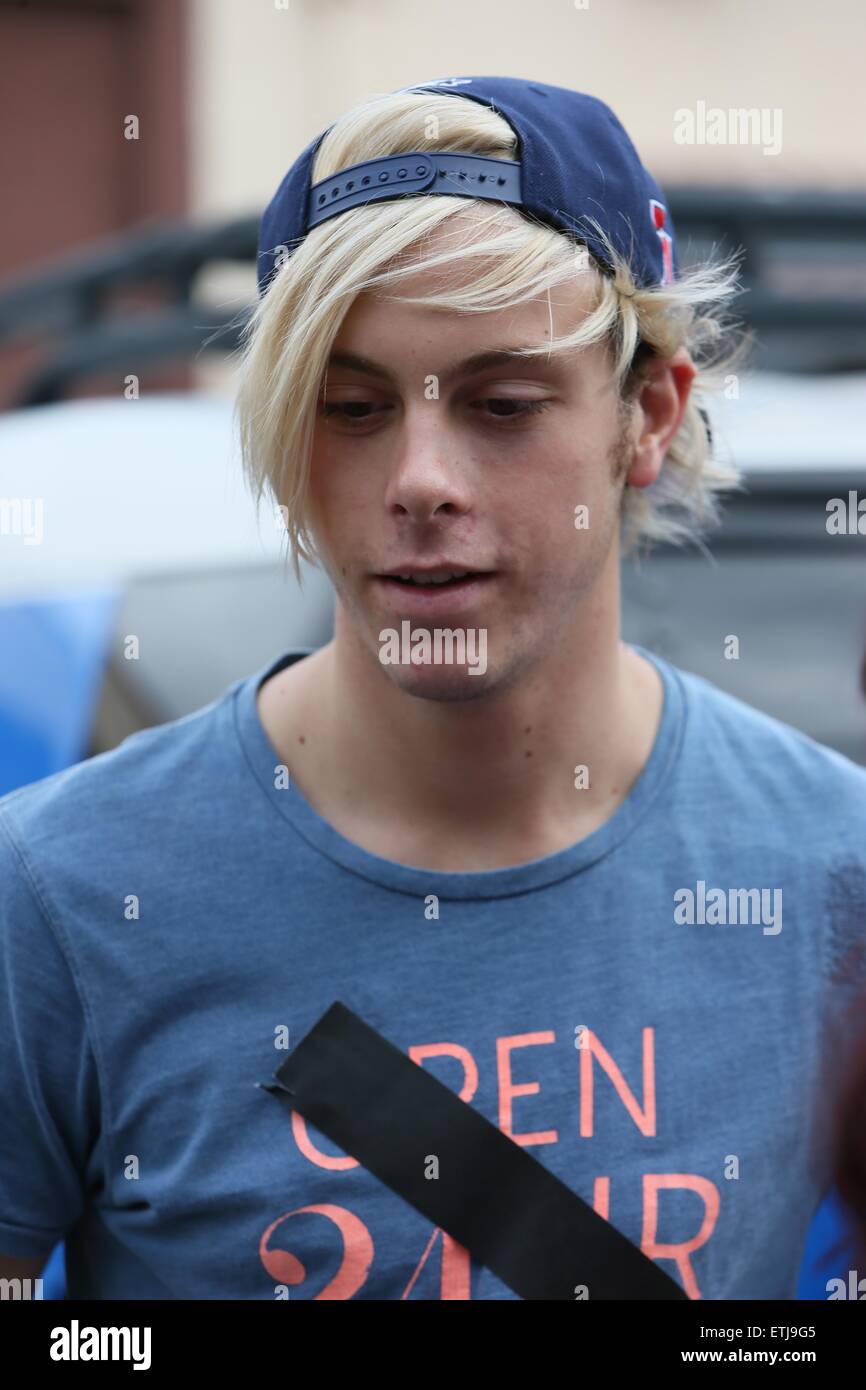 Riker Lynch arrives at dance rehearsal for 'Dancing with the Stars ...