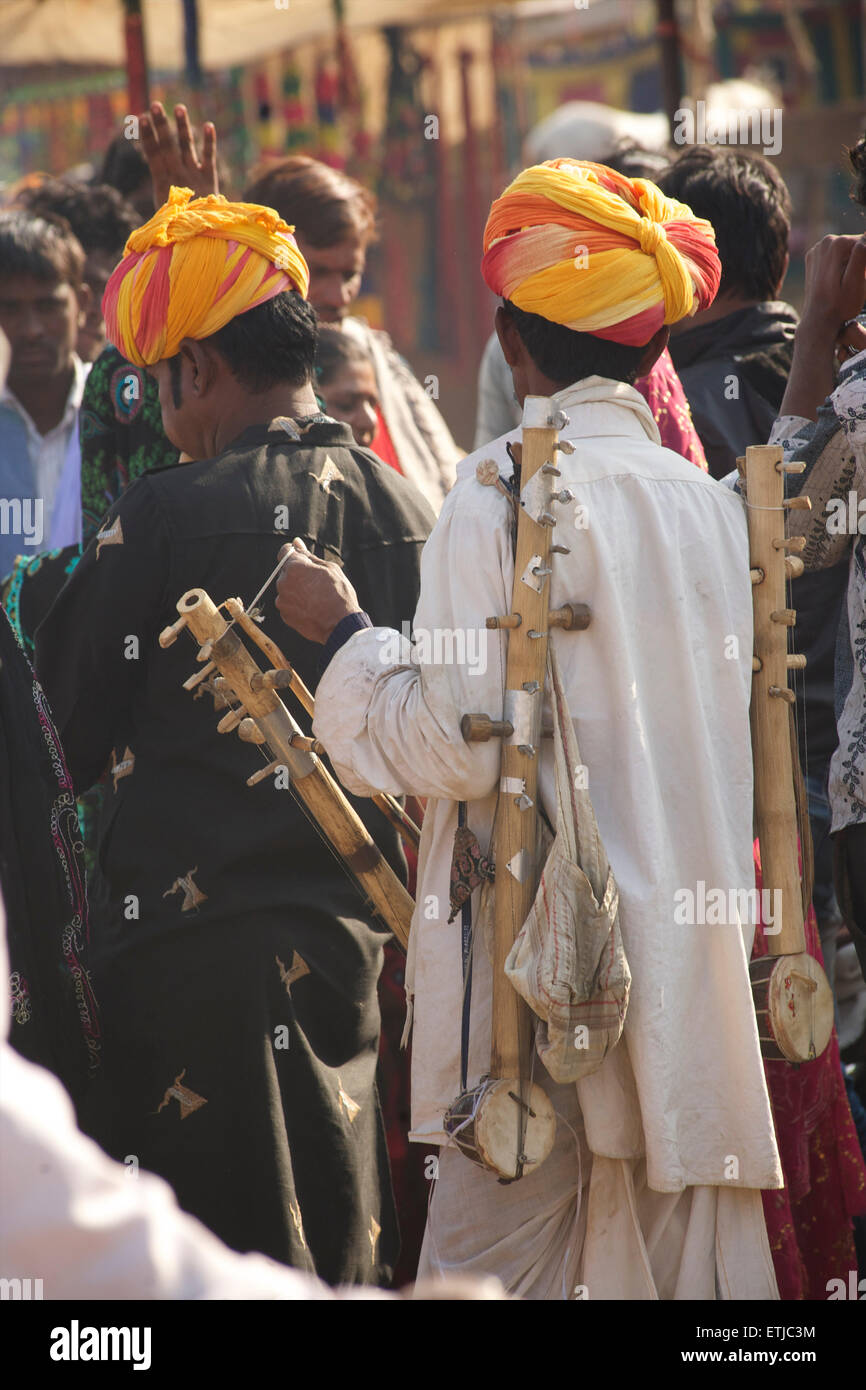 Rajasthani folk hi-res stock photography and images - Alamy