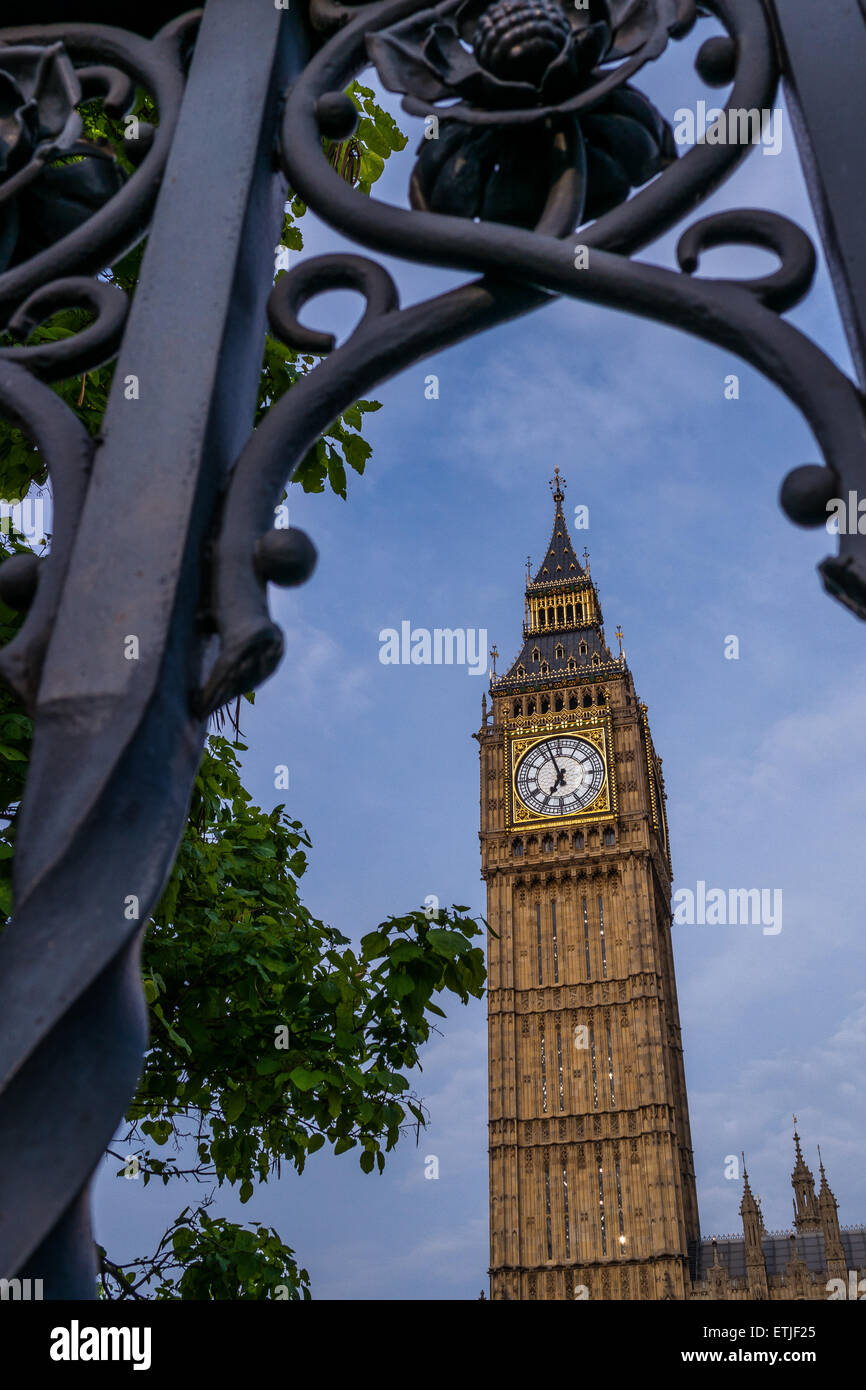 Big Ben through the gate Stock Photo - Alamy