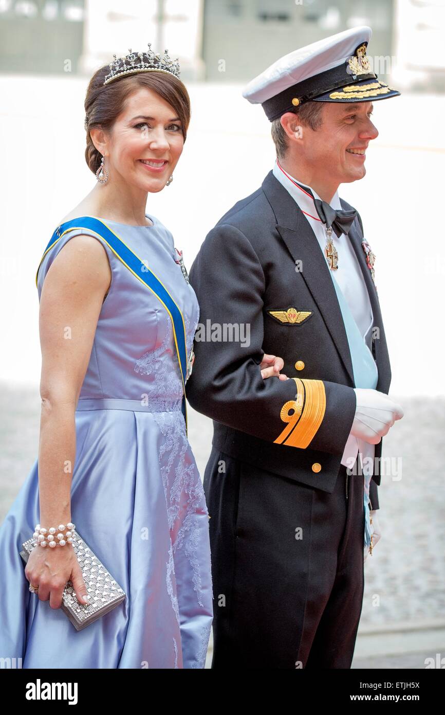 Princess mary red dress hi-res stock photography and images - Alamy