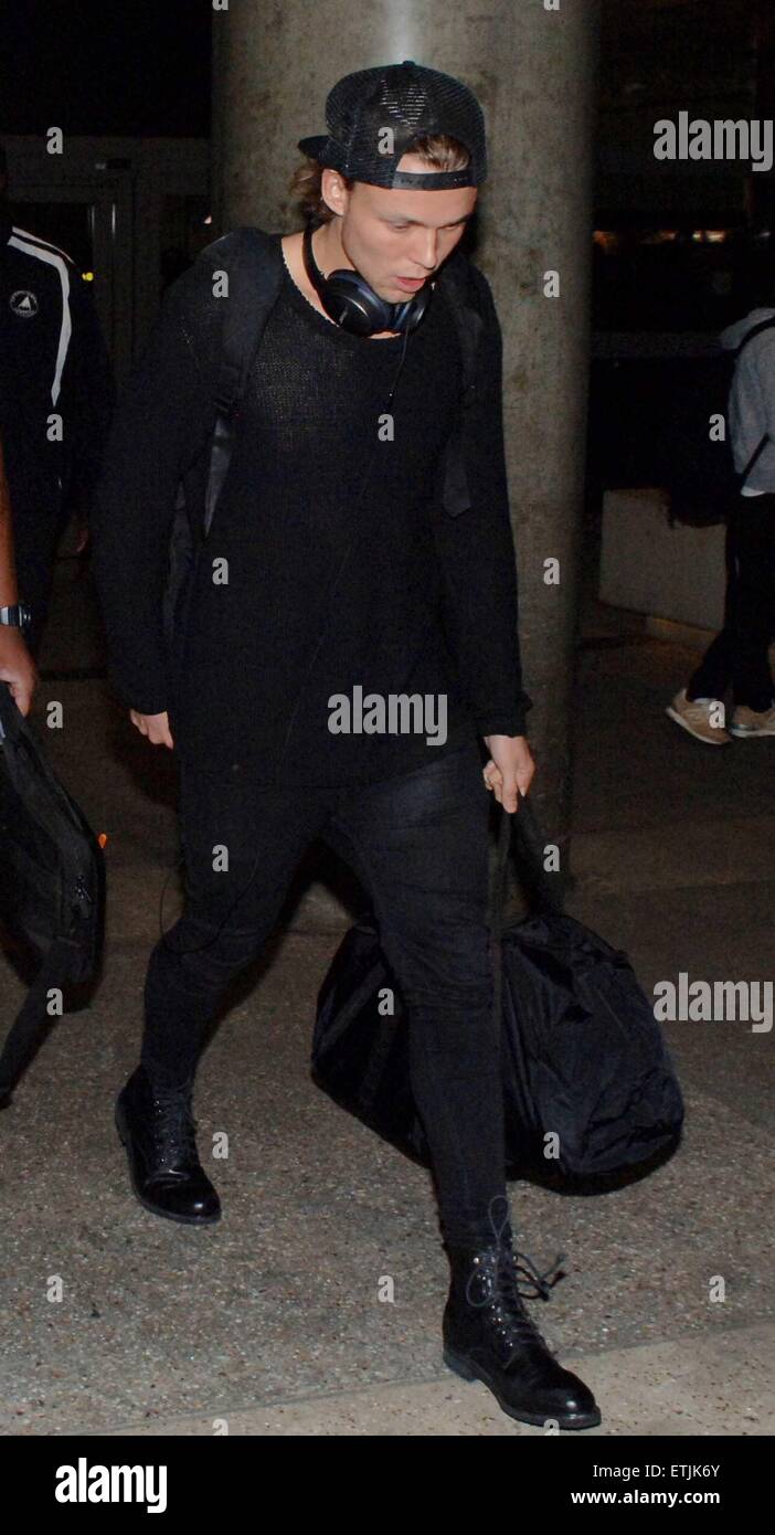 Australian pop rock band'5 Seconds of Summer' arrive at Los Angeles ...