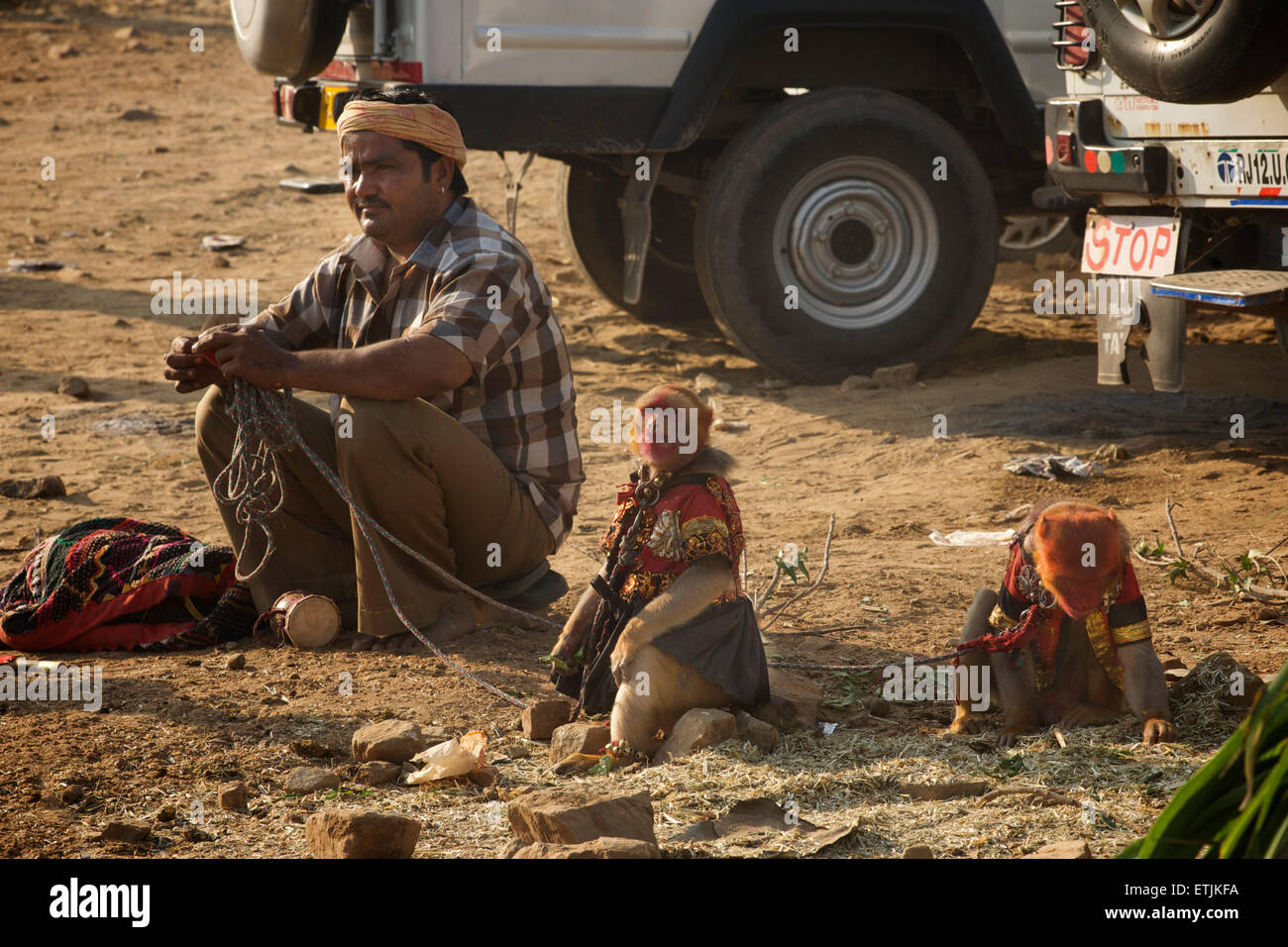 Monkey man india hi-res stock photography and images - Alamy