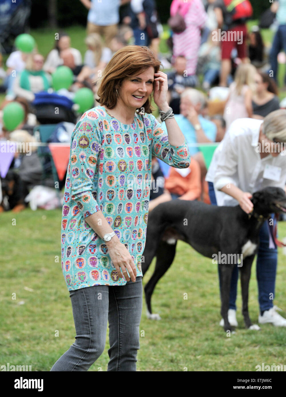 Annabel giles dog show hi-res stock photography and images - Alamy