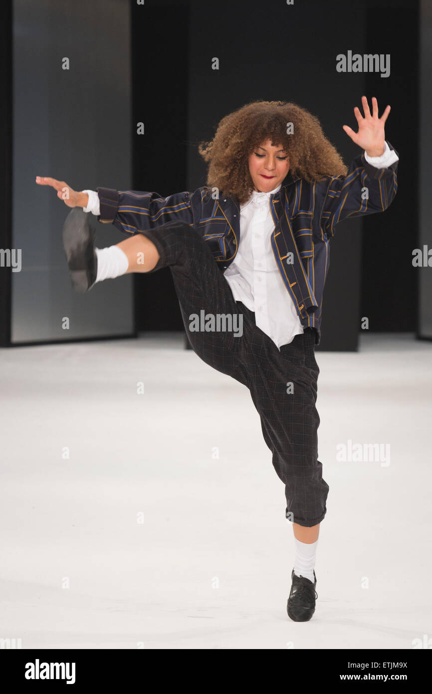 Poppy collections hi-res stock photography and images - Alamy