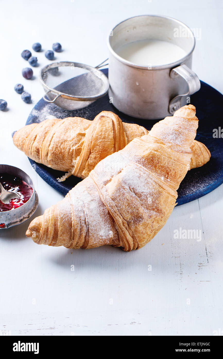 Traditionally french croissants cutting hi-res stock photography and ...