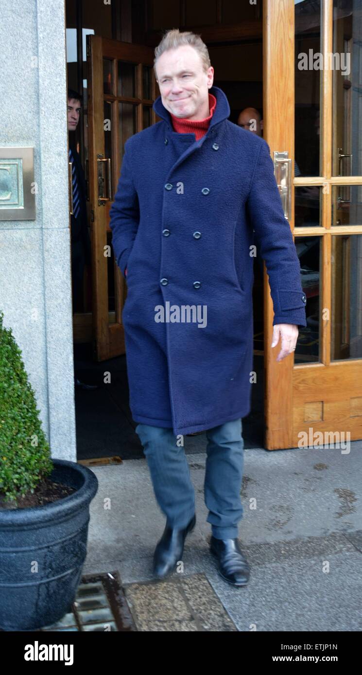 Gary kemp 80s hi-res stock photography and images - Alamy