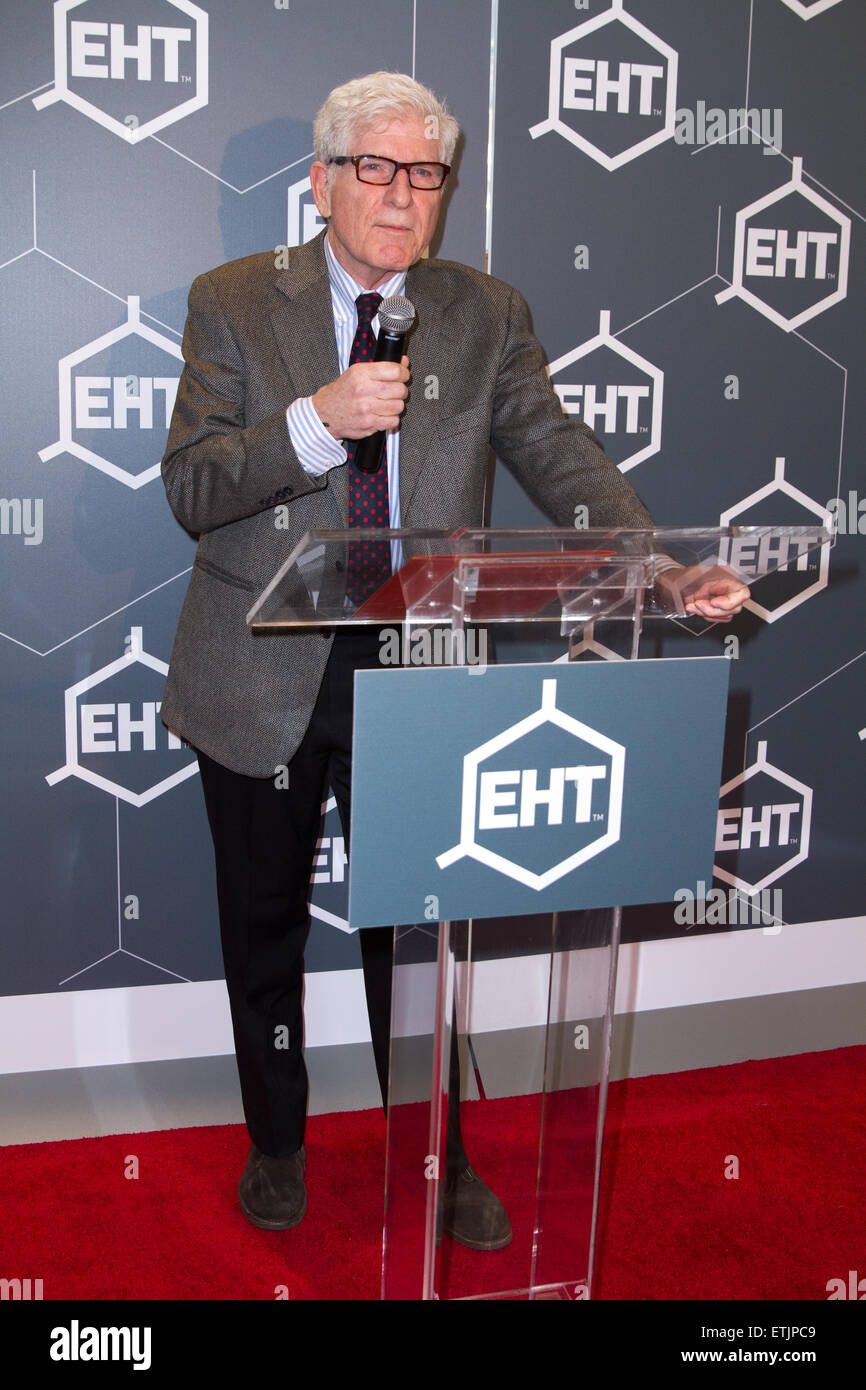 Fomer NFL player Sidney Rice and NY Giants player Steve Weatherford ...