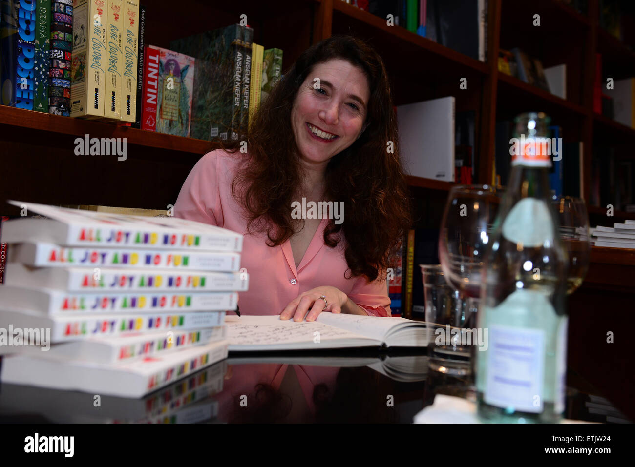 Jennifer senior hi-res stock photography and images - Alamy