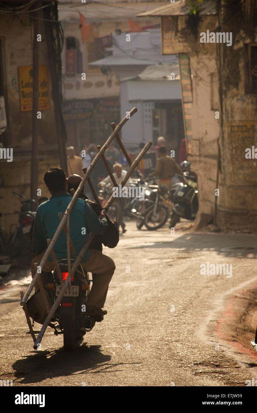 Ladder on motorbike hi-res stock photography and images - Alamy