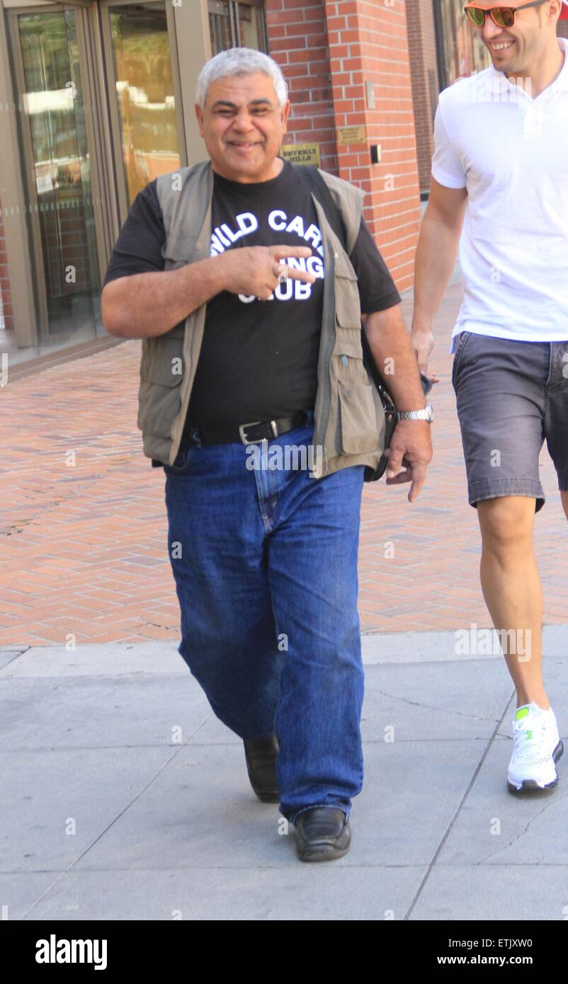 Yehia Mohamed aka YaYa from 'Jimmy Kimmel Live!' goes shopping in ...