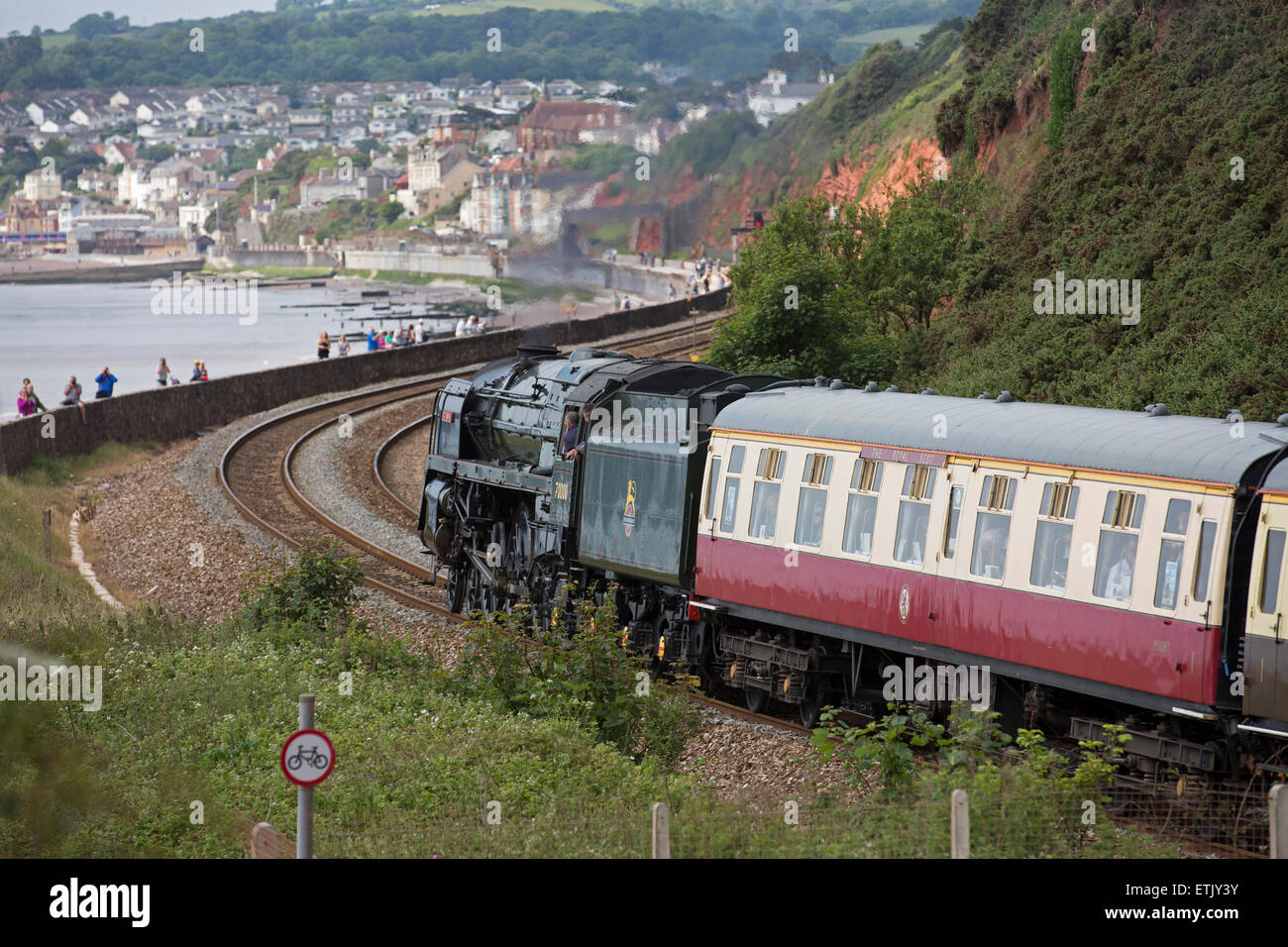 Dawlish Warren, UK. 14th June, 2015. Britannia,Torbay Express steam ...
