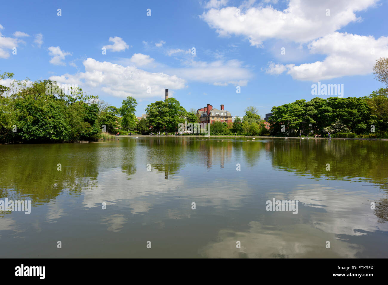The lake leazes park hi-res stock photography and images - Alamy